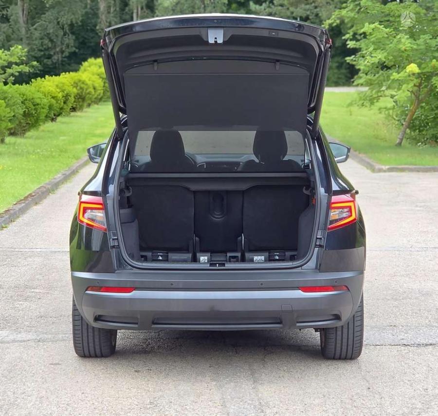 Melns Skoda Karoq 2019 Viļņa, ar dzinēja tilpumu 1.50 L un nobraukumu 193 tūkst. km par 16350 €, foto 18 vietnē AUTOMOTO.COM.LV