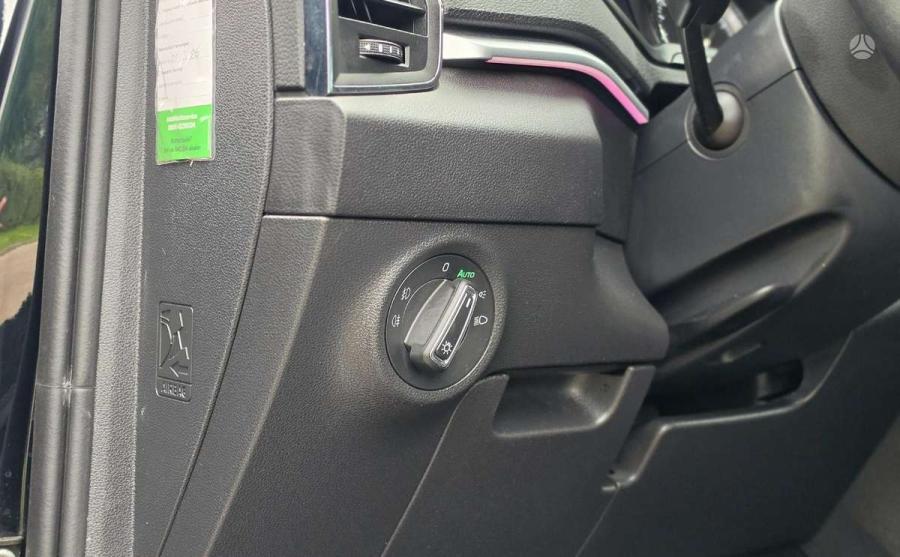 Melns Skoda Karoq 2019 Viļņa, ar dzinēja tilpumu 1.50 L un nobraukumu 193 tūkst. km par 16350 €, foto 33 vietnē AUTOMOTO.COM.LV