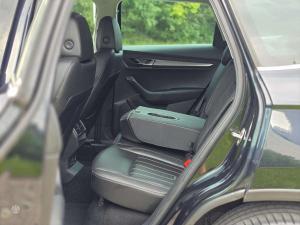 Black Skoda Karoq 2019 in Vilnius, with an engine capacity of 1.50 L and mileage of 193 thousand km for 15950 €, photo 30 on AUTOMOTO.COM.LV