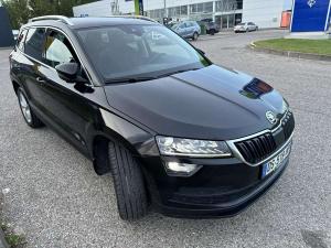 Black Skoda Karoq 2019 in Kaunas, with an engine capacity of 0.00 L and mileage of 260 thousand km for 11790 €, photo 12 on AUTOMOTO.COM.LV