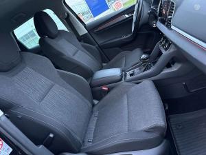 Black Skoda Karoq 2019 in Kaunas, with an engine capacity of 0.00 L and mileage of 260 thousand km for 11790 €, photo 24 on AUTOMOTO.COM.LV