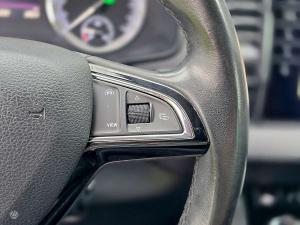 Black Skoda Karoq 2019 in Vilnius, with an engine capacity of 1.50 L and mileage of 193 thousand km for 15950 €, photo 37 on AUTOMOTO.COM.LV