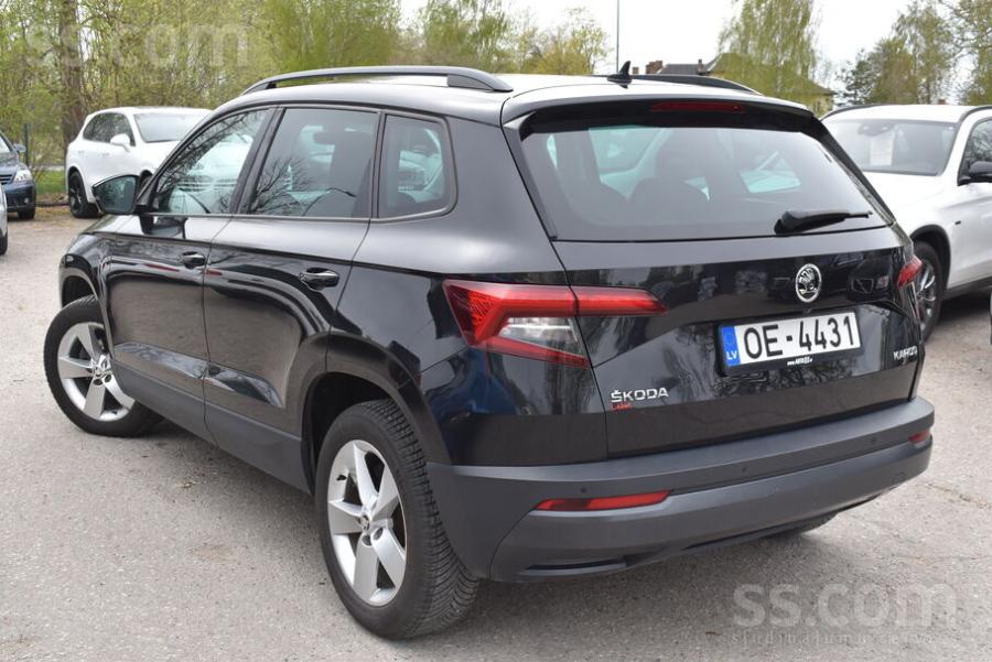 Melns Skoda Karoq 2019 Kuldīga, ar dzinēja tilpumu 1.60 L un nobraukumu 0 tūkst. km par 12550 €, foto 4 vietnē AUTOMOTO.COM.LV