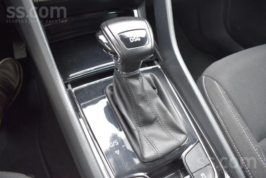 Melns Skoda Karoq 2019 Kuldīga, ar dzinēja tilpumu 1.60 L un nobraukumu 0 tūkst. km par 12550 €, foto 11 vietnē AUTOMOTO.COM.LV