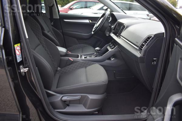 Melns Skoda Karoq 2019 Kuldīga, ar dzinēja tilpumu 1.60 L un nobraukumu 0 tūkst. km par 11990 €, foto 6 vietnē AUTOMOTO.COM.LV