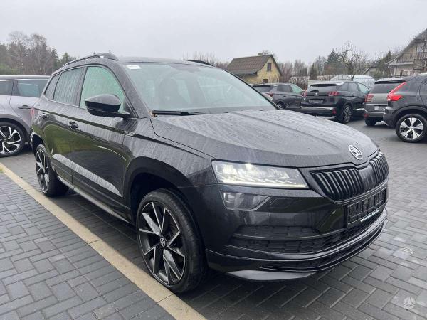 Melns Skoda Karoq 2020 Kauņa, ar dzinēja tilpumu 1.50 L un nobraukumu 208 tūkst. km par 17000 €, foto 5 vietnē AUTOMOTO.COM.LV