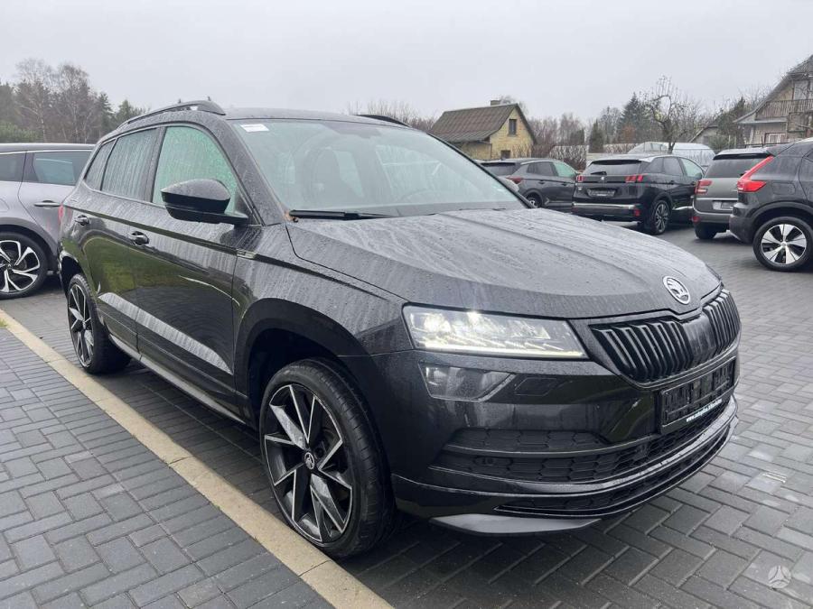 Melns Skoda Karoq 2020 Kauņa, ar dzinēja tilpumu 1.50 L un nobraukumu 208 tūkst. km par 17000 €, foto 5 vietnē AUTOMOTO.COM.LV