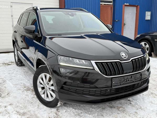 Melns Skoda Karoq 2020 Prienai, ar dzinēja tilpumu 1.60 L un nobraukumu 232 tūkst. km par 13950 €, foto 2 vietnē AUTOMOTO.COM.LV