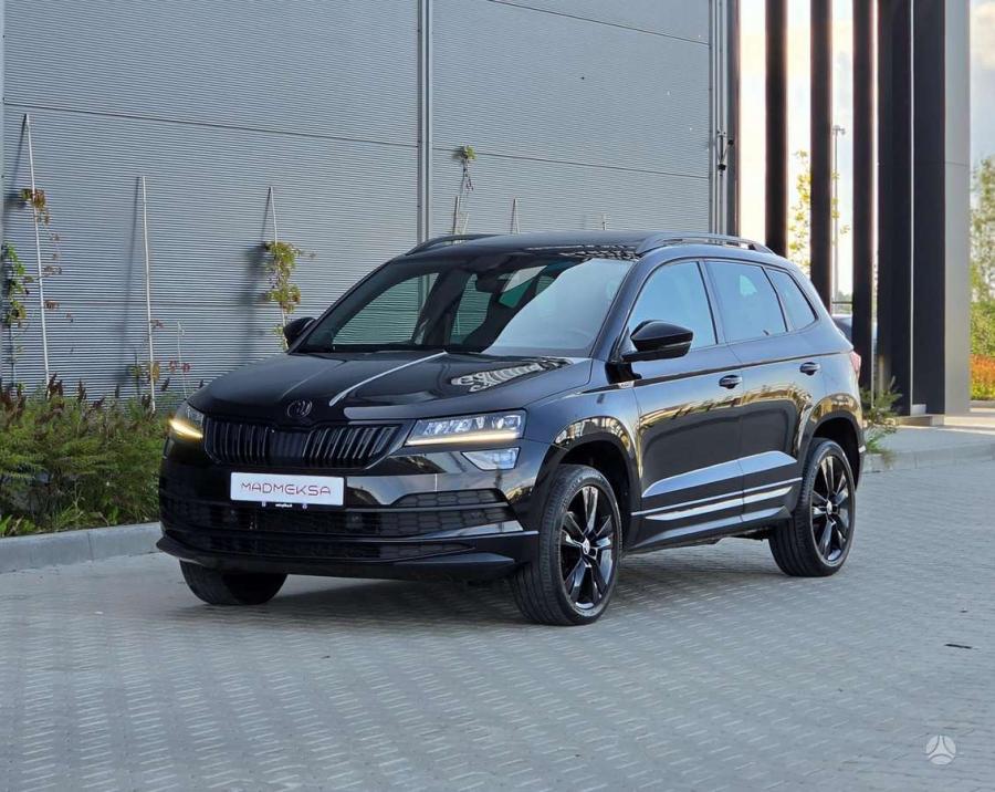 Black Skoda Karoq 2020 in Vilnius, with an engine capacity of 1.50 L and mileage of 237 thousand km for 16750 €, photo 16 on AUTOMOTO.COM.LV