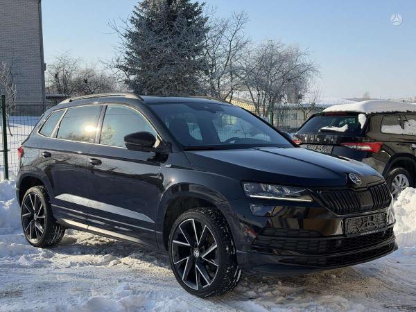 Black Skoda Karoq 2021 in Siauliai, with an engine capacity of 1.50 L and mileage of 215 thousand km for 18990 €, photo 1 on AUTOMOTO.COM.LV