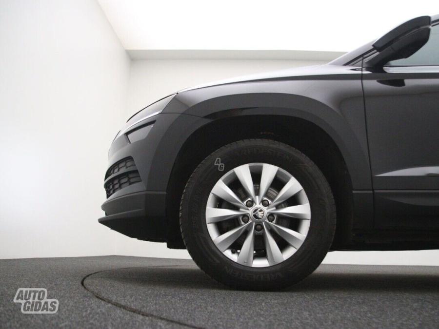 Melns Skoda Karoq 2021 Viļņa, ar dzinēja tilpumu 1.50 L un nobraukumu 209 tūkst. km par 17199 €, foto 28 vietnē AUTOMOTO.COM.LV
