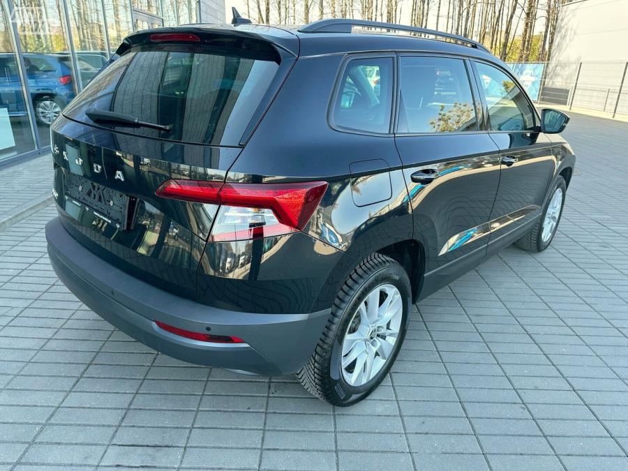 Melns Skoda Karoq 2021 Kauņa, ar dzinēja tilpumu 1.50 L un nobraukumu 193 tūkst. km par 14900 €, foto 5 vietnē AUTOMOTO.COM.LV