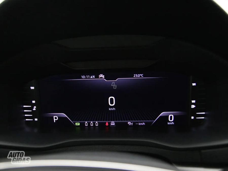 Black Skoda Karoq 2021 in Vilnius, with an engine capacity of 1.50 L and mileage of 158 thousand km for 18199 €, photo 20 on AUTOMOTO.COM.LV