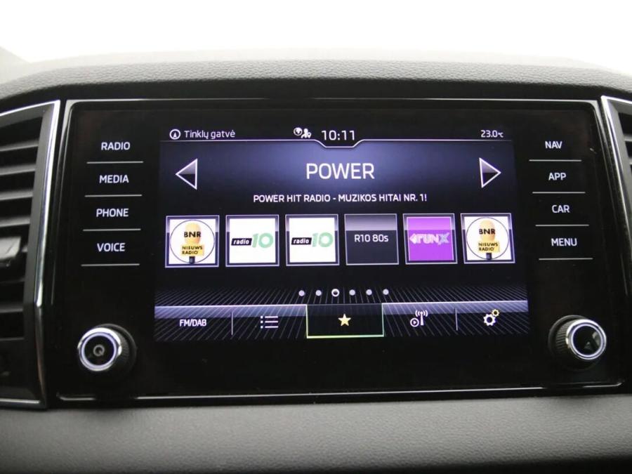 Black Skoda Karoq 2021 in Vilnius, with an engine capacity of 1.50 L and mileage of 158 thousand km for 18199 €, photo 23 on AUTOMOTO.COM.LV