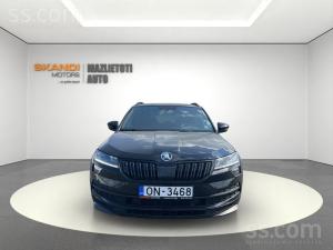 Черный Шкода Karoq 2021 в Рига, объемом двигателя 1.50 л и пробегом 90 тыс. км за 21490 €, фото 3 на AUTOMOTO.COM.LV