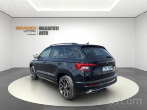 Черный Шкода Karoq 2021 в Рига, объемом двигателя 1.50 л и пробегом 90 тыс. км за 21490 €, фото 5 на AUTOMOTO.COM.LV