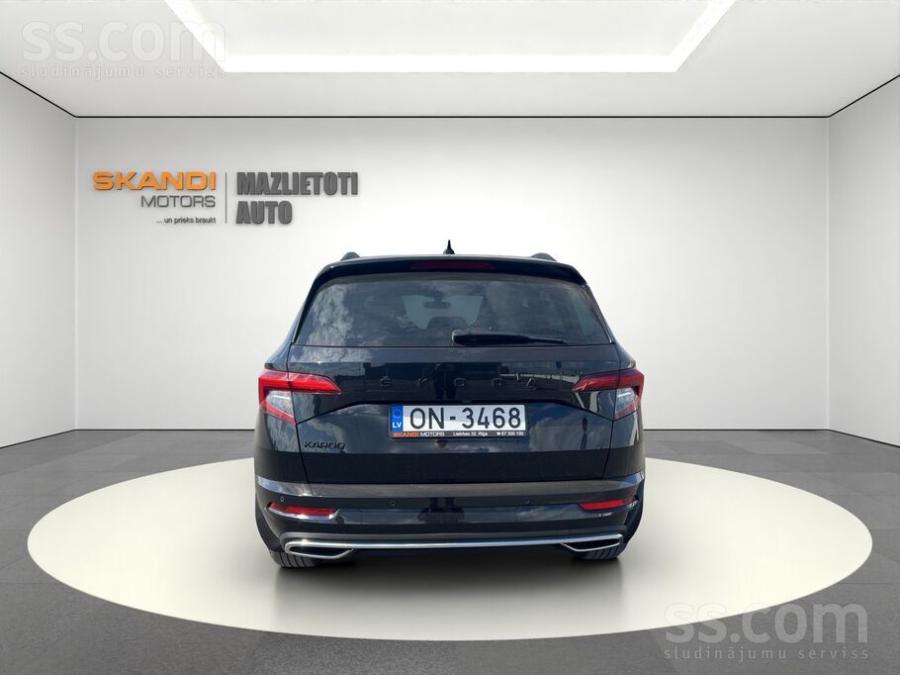 Черный Шкода Karoq 2021 в Рига, объемом двигателя 1.50 л и пробегом 90 тыс. км за 21490 €, фото 6 на AUTOMOTO.COM.LV