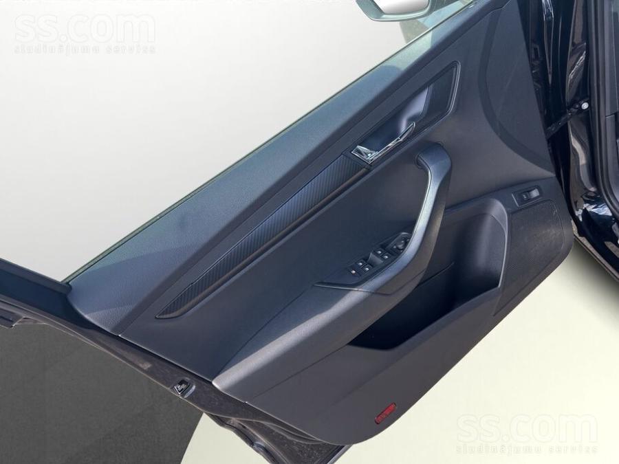 Черный Шкода Karoq 2021 в Рига, объемом двигателя 1.50 л и пробегом 90 тыс. км за 21490 €, фото 13 на AUTOMOTO.COM.LV