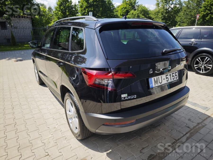 Black Skoda Karoq 2021 in Riga, with an engine capacity of 1.60 L and mileage of 143 thousand km for 19000 €, photo 4 on AUTOMOTO.COM.LV