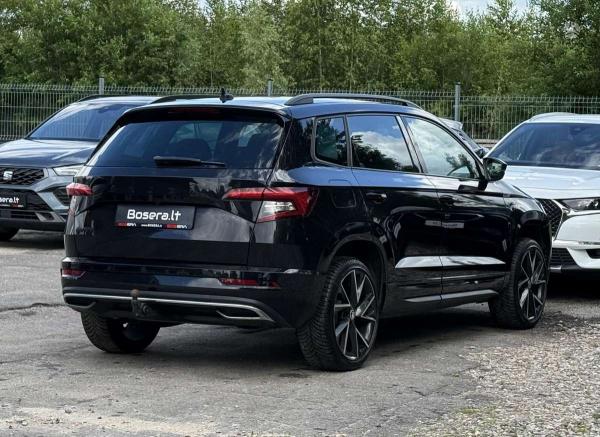 Black Skoda Karoq 2021 in Vilnius, with an engine capacity of 1.50 L and mileage of 204 thousand km for 18990 €, photo 7 on AUTOMOTO.COM.LV