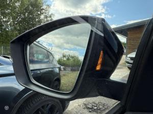 Black Skoda Karoq 2021 in Vilnius, with an engine capacity of 1.50 L and mileage of 204 thousand km for 18990 €, photo 19 on AUTOMOTO.COM.LV