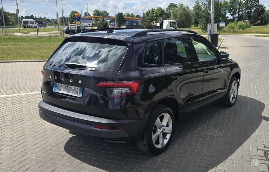 Черный Шкода Karoq 2021 в Таураге, объемом двигателя 1.97 л и пробегом 236 тыс. км за 13700 €, фото 7 на AUTOMOTO.COM.LV