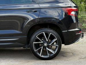 Black Skoda Karoq 2021 in Vilnius, with an engine capacity of 1.50 L and mileage of 204 thousand km for 18990 €, photo 14 on AUTOMOTO.COM.LV