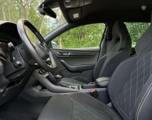 Black Skoda Karoq 2021 in Vilnius, with an engine capacity of 1.50 L and mileage of 204 thousand km for 18990 €, photo 21 on AUTOMOTO.COM.LV