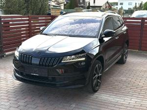 Black Skoda Karoq 2021 in Siauliai, with an engine capacity of 1.50 L and mileage of 215 thousand km for 18390 €, photo  on AUTOMOTO.COM.LV