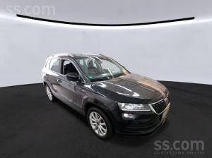 Black Skoda Karoq 2021 in Valmiera, with an engine capacity of 2.00 L and mileage of 90 thousand km for 19500 €, photo  on AUTOMOTO.COM.LV