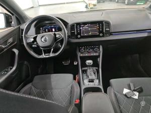 Black Skoda Karoq 2022 in Vilnius, with an engine capacity of 1.50 L and mileage of 80 thousand km for 26015 €, photo 6 on AUTOMOTO.COM.LV