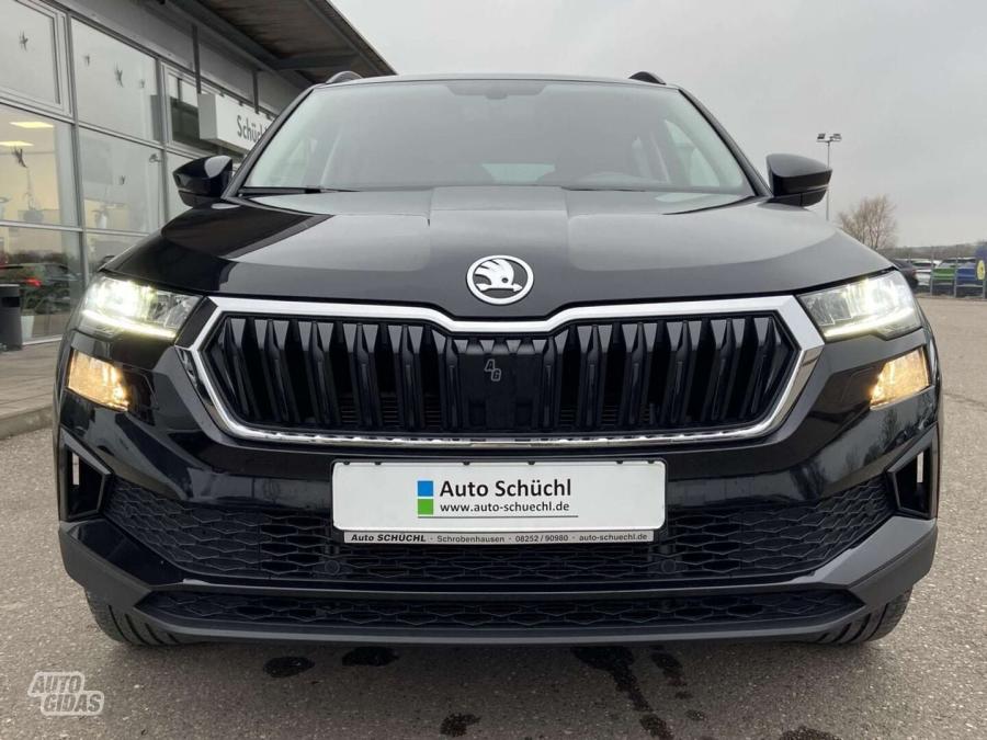 Melns Skoda Karoq 2022 Kauņa, ar dzinēja tilpumu 2.00 L un nobraukumu 44 tūkst. km par 32873 €, foto 7 vietnē AUTOMOTO.COM.LV