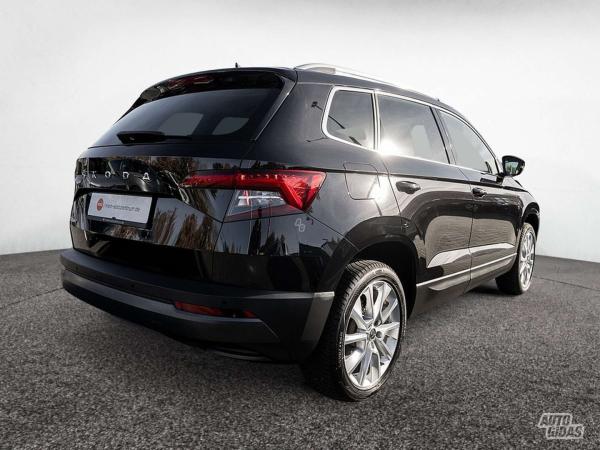 Black Skoda Karoq 2022 in Kaunas, with an engine capacity of 1.50 L and mileage of 24 thousand km for 29394 €, photo 3 on AUTOMOTO.COM.LV