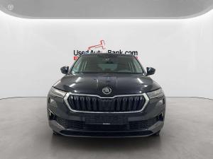 Melns Skoda Karoq 2022 Marijampole, ar dzinēja tilpumu 1.50 L un nobraukumu 194 tūkst. km par 19844 €, foto 2 vietnē AUTOMOTO.COM.LV