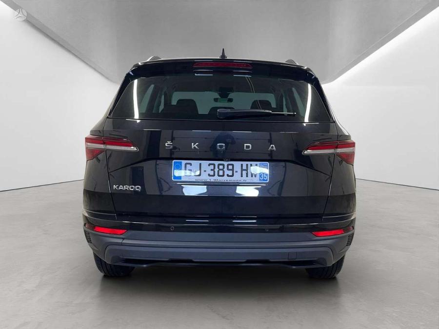 Melns Skoda Karoq 2022 Marijampole, ar dzinēja tilpumu 1.50 L un nobraukumu 174 tūkst. km par 17485 €, foto 5 vietnē AUTOMOTO.COM.LV
