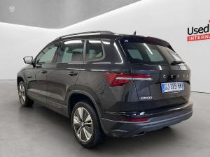 Melns Skoda Karoq 2022 Marijampole, ar dzinēja tilpumu 1.50 L un nobraukumu 174 tūkst. km par 17485 €, foto 6 vietnē AUTOMOTO.COM.LV