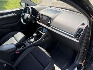 Black Skoda Karoq 2022 in Taurage, with an engine capacity of 1.97 L and mileage of 200 thousand km for 17900 €, photo 14 on AUTOMOTO.COM.LV