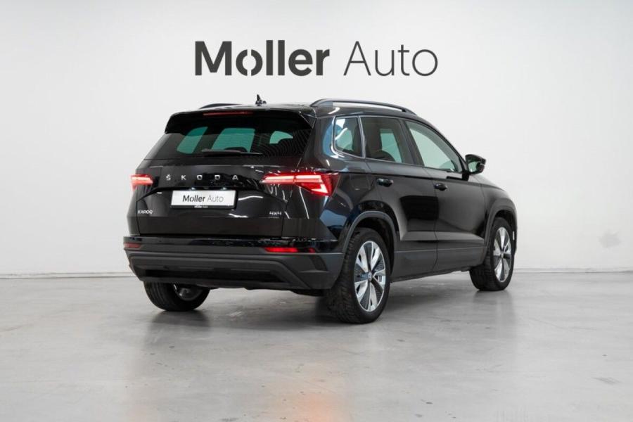 Melns Skoda Karoq 2022 Viļņa, ar dzinēja tilpumu 2.00 L un nobraukumu 147 tūkst. km par 24800 €, foto 8 vietnē AUTOMOTO.COM.LV