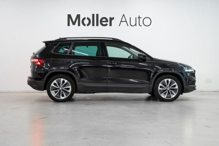 Melns Skoda Karoq 2022 Viļņa, ar dzinēja tilpumu 2.00 L un nobraukumu 147 tūkst. km par 24800 €, foto 9 vietnē AUTOMOTO.COM.LV