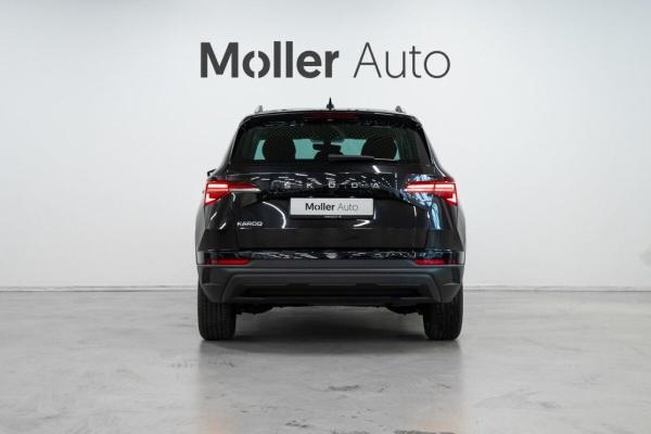 Melns Skoda Karoq 2022 Viļņa, ar dzinēja tilpumu 2.00 L un nobraukumu 160 tūkst. km par 20900 €, foto 6 vietnē AUTOMOTO.COM.LV
