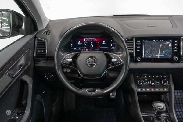 Melns Skoda Karoq 2022 Viļņa, ar dzinēja tilpumu 2.00 L un nobraukumu 147 tūkst. km par 24350 €, foto 9 vietnē AUTOMOTO.COM.LV