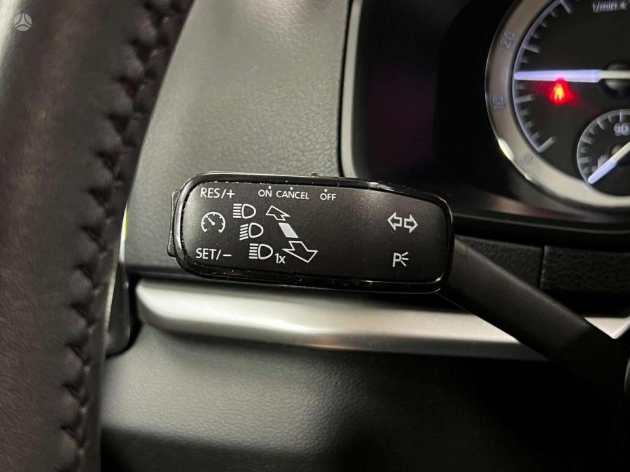Melns Skoda Karoq 2022 Marijampole, ar dzinēja tilpumu 1.50 L un nobraukumu 195 tūkst. km par 16928 €, foto 9 vietnē AUTOMOTO.COM.LV