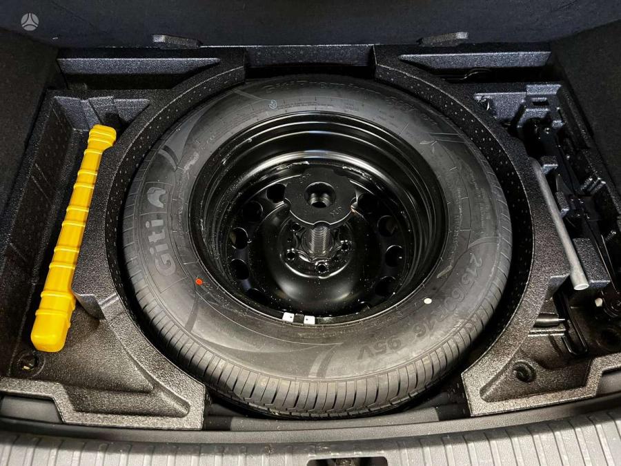 Melns Skoda Karoq 2022 Marijampole, ar dzinēja tilpumu 1.50 L un nobraukumu 195 tūkst. km par 16928 €, foto 16 vietnē AUTOMOTO.COM.LV
