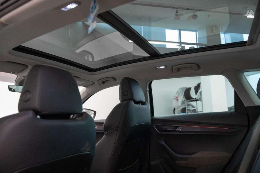 Melns Skoda Karoq 2022 Viļņa, ar dzinēja tilpumu 2.00 L un nobraukumu 147 tūkst. km par 24100 €, foto 22 vietnē AUTOMOTO.COM.LV