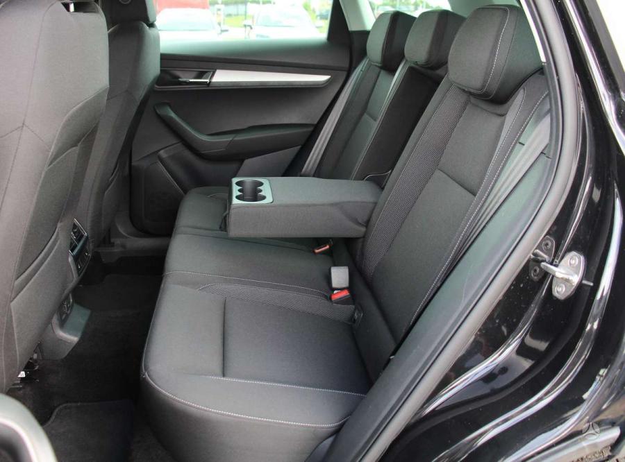 Melns Skoda Karoq 2022 Viļņa, ar dzinēja tilpumu 1.50 L un nobraukumu 125 tūkst. km par 17250 €, foto 16 vietnē AUTOMOTO.COM.LV