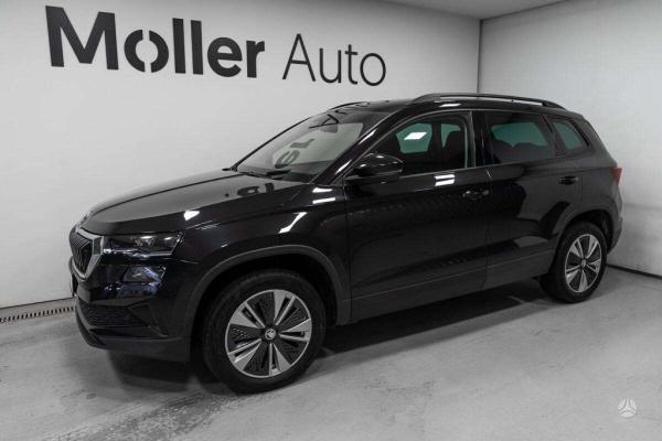 Black Skoda Karoq 2022 in Vilnius, with an engine capacity of 2.00 L and mileage of 159 thousand km for 19450 €, photo 2 on AUTOMOTO.COM.LV