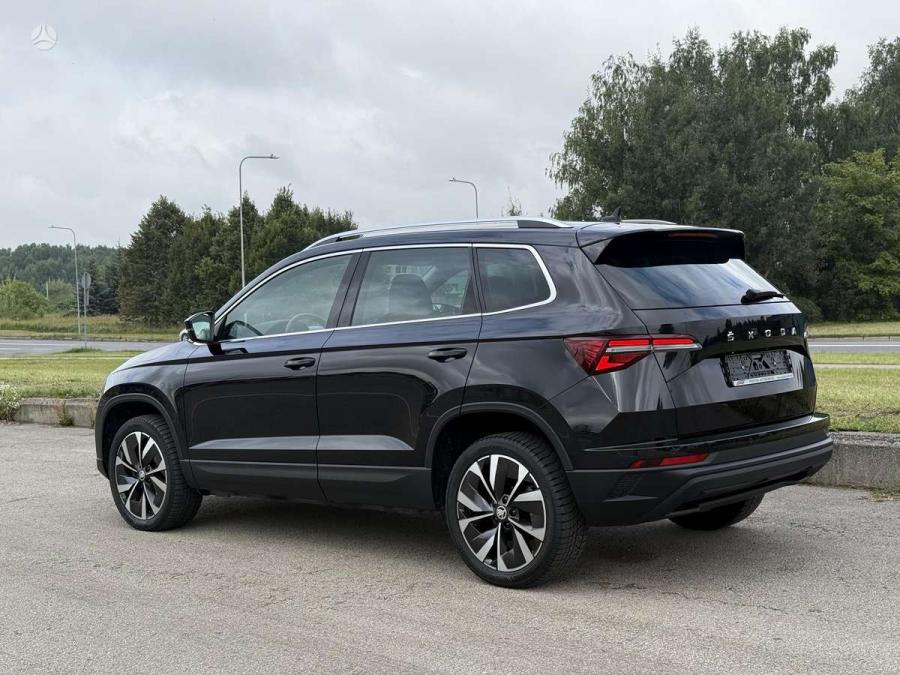 Melns Skoda Karoq 2022 Panevēža, ar dzinēja tilpumu 1.97 L un nobraukumu 128 tūkst. km par 20800 €, foto 20 vietnē AUTOMOTO.COM.LV