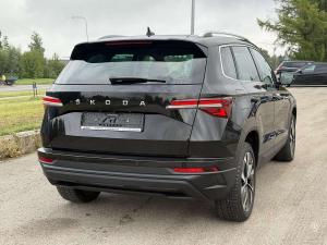 Melns Skoda Karoq 2022 Panevēža, ar dzinēja tilpumu 1.97 L un nobraukumu 128 tūkst. km par 20800 €, foto 24 vietnē AUTOMOTO.COM.LV