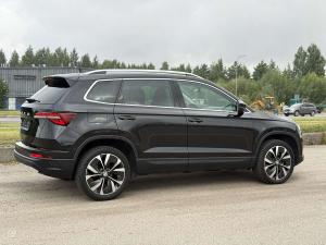 Melns Skoda Karoq 2022 Panevēža, ar dzinēja tilpumu 1.97 L un nobraukumu 128 tūkst. km par 20800 €, foto 28 vietnē AUTOMOTO.COM.LV
