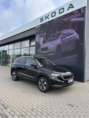 Черный Шкода Karoq 2022 в Клайпеда, объемом двигателя 1.50 л и пробегом 40 тыс. км за 26800 €, фото 4 на AUTOMOTO.COM.LV